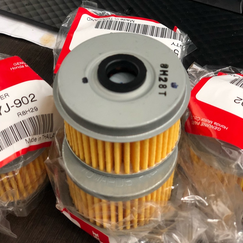HONDA本田 CB300R 原廠機油濾心 | 蝦皮購物