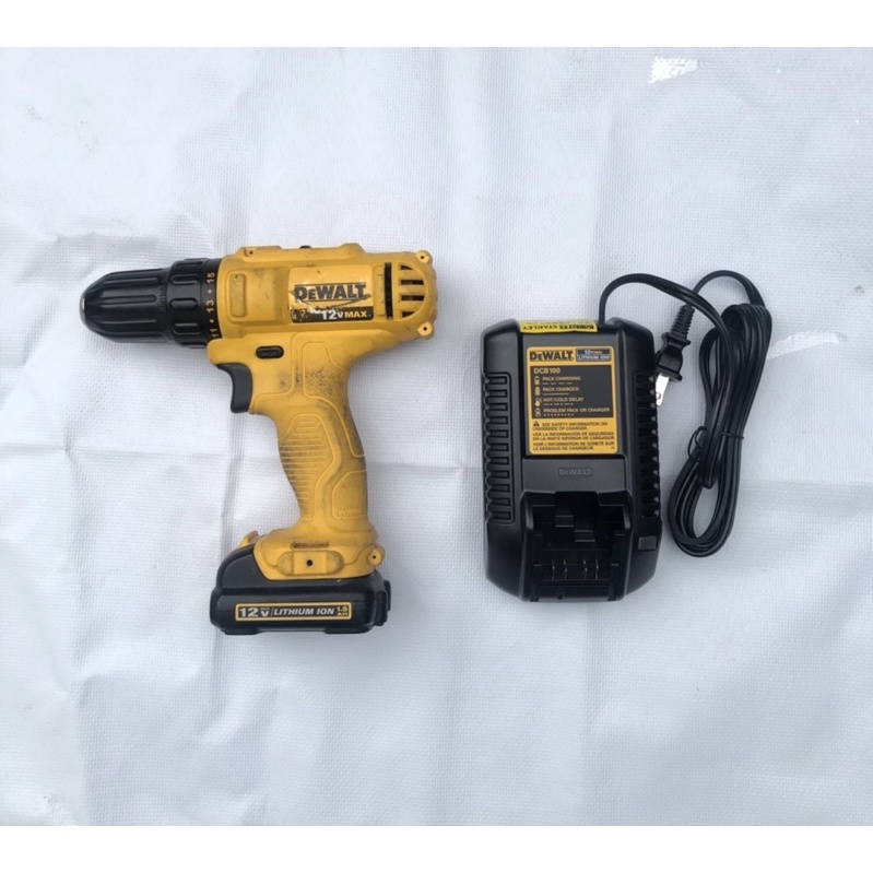 Dewalt得偉12V電動扳手 起子機,Dcd700。全新原廠充電器 | 蝦皮購物