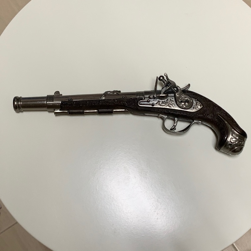 外國迪士尼 Pirates Of The Caribbean Flintlock Toy Pistol | 蝦皮購物