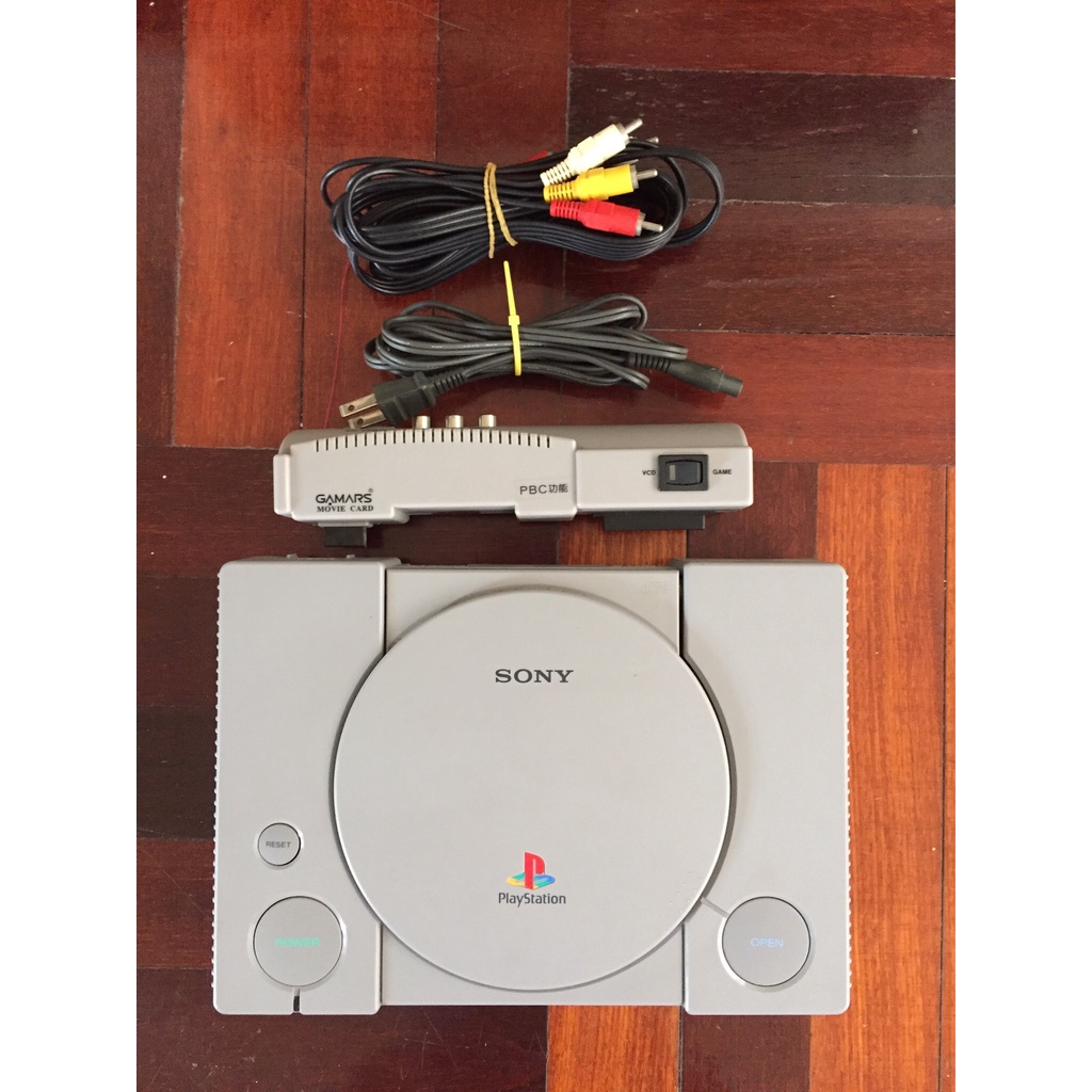 [絕版收藏] Sony Playstation 1 主機 + 電影卡 | 蝦皮購物