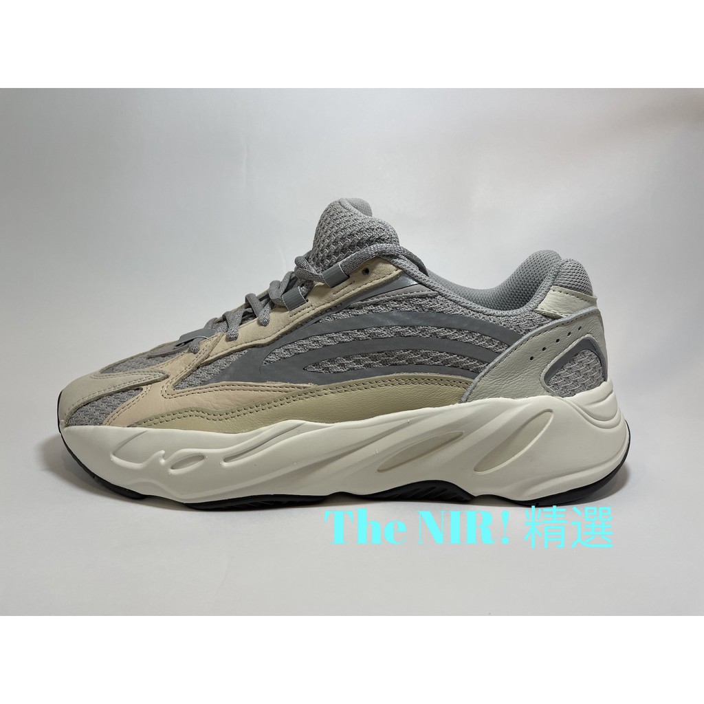 [The NIR! 精選] Adidas Yeezy Boost 700 V2 Cream 全新 UK9 UK9.5 | 蝦皮購物
