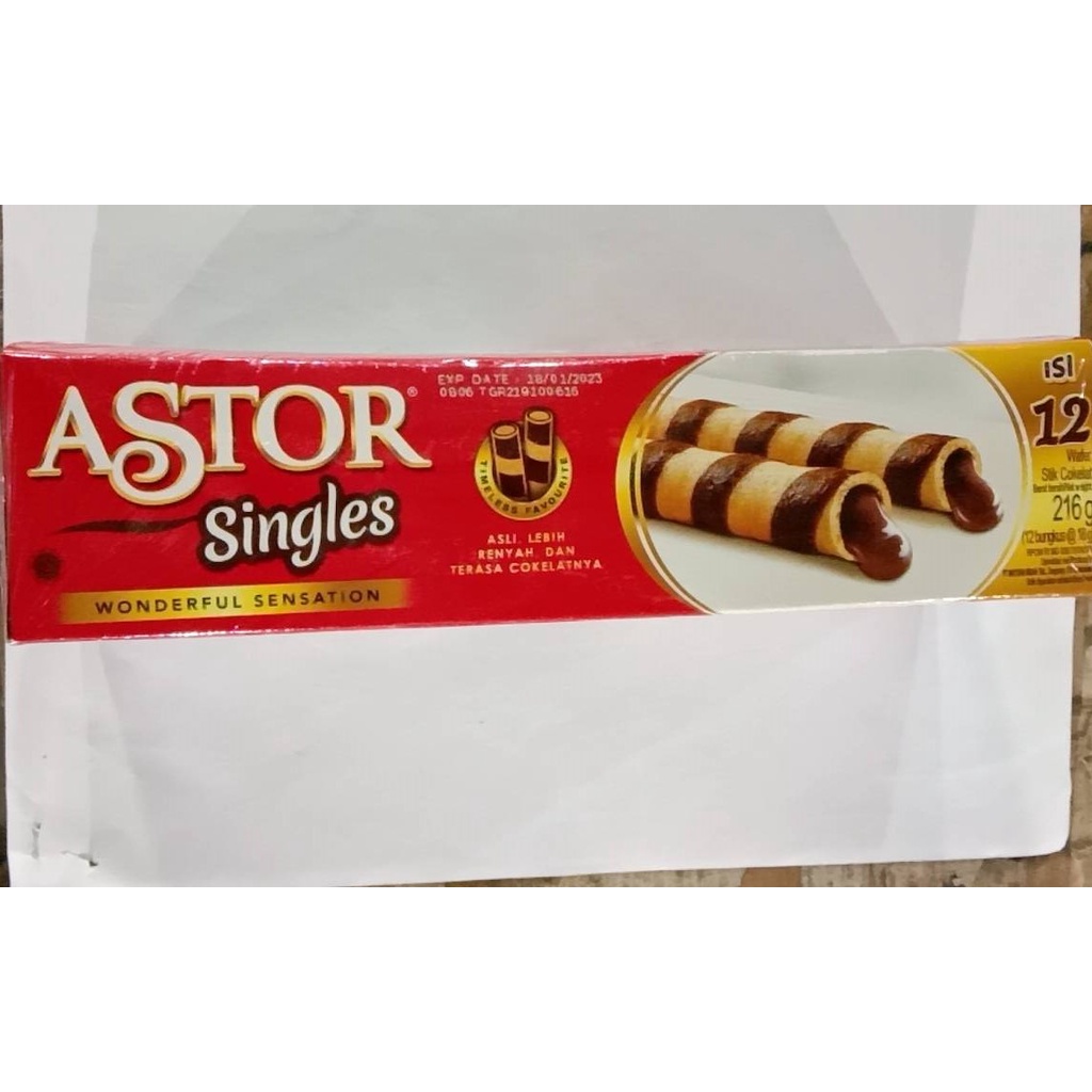Astor Singles Wafer Roll Chocolate | 蝦皮購物