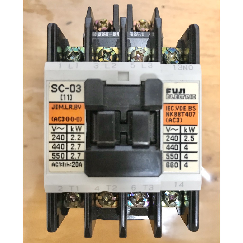 日本FUJI 富士 SC-03(11) 1a-AC220V電磁接觸器 (全新現貨*4) | 蝦皮購物