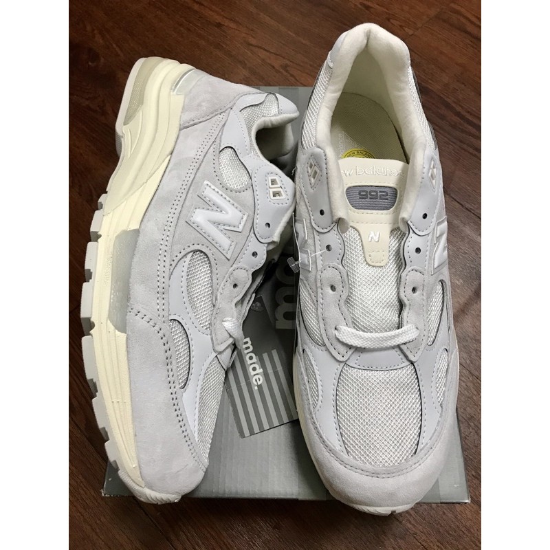 全新new balance m992md 全白 白 螢光橘 666 閹割版 余文樂 | BeeCost