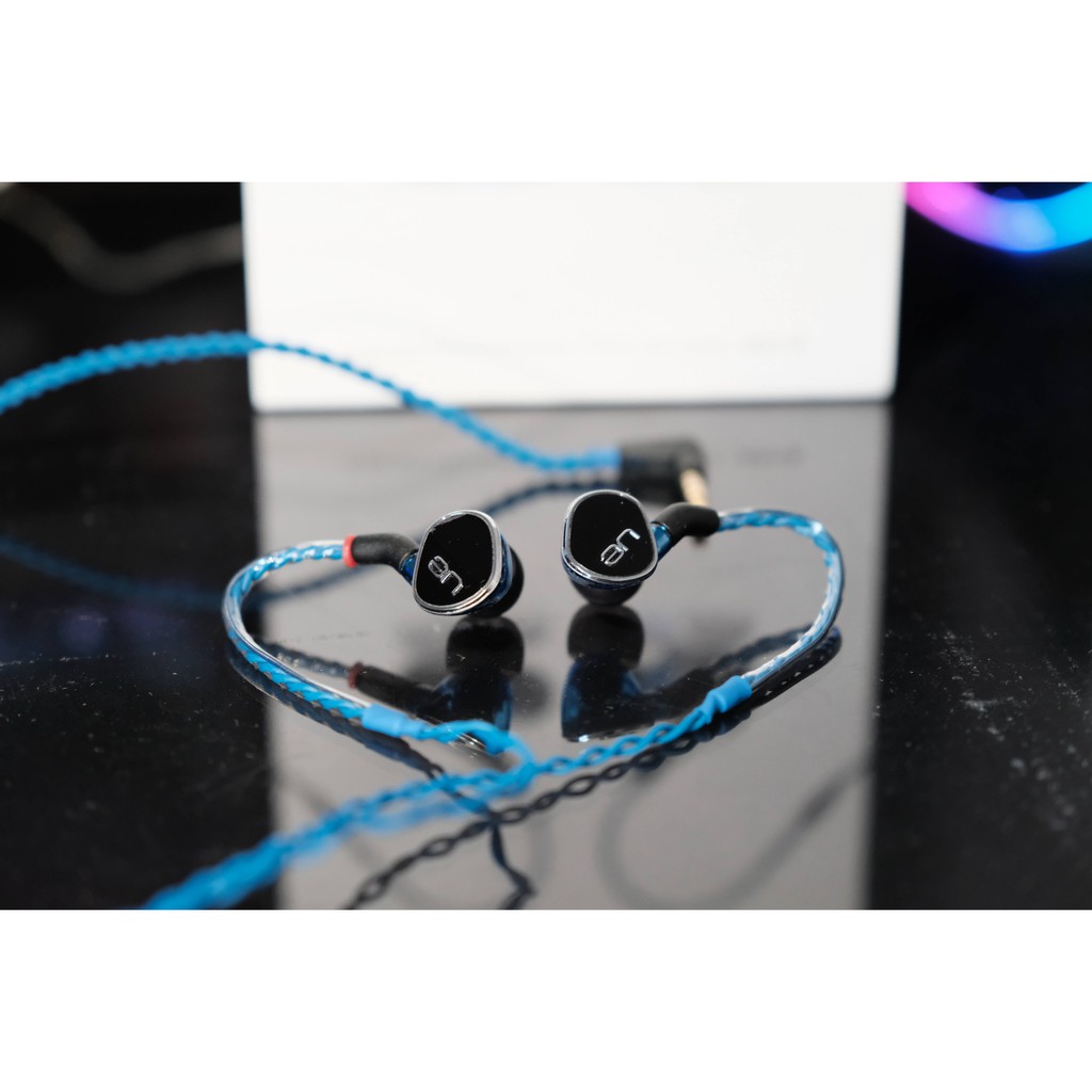 （降價）Ultimate Ears UE900S 旗艦耳道式耳機 (UE900後繼) | 蝦皮購物