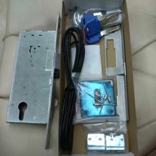 睿品隱藏式電鎖 50mm 通用cisa 12015 隱藏式電鎖 | 蝦皮購物