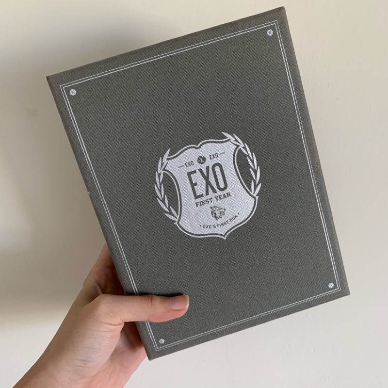 Exo first box +官方捲線器 | 蝦皮購物