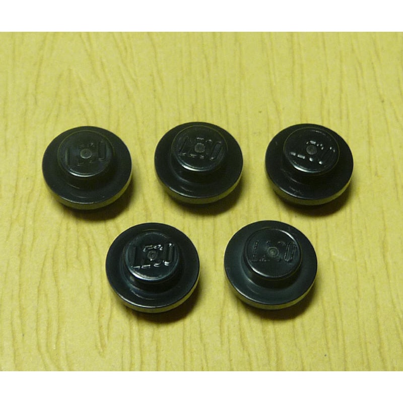 【小荳樂高】LEGO 黑色 1x1 圓形磚片/圓點/圓燈/磚片(5個) Round plate 4073 614126 | 蝦皮購物