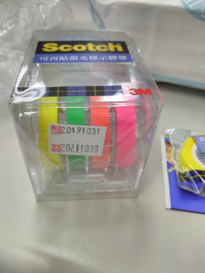 【彩虹文具小舖】3M 可再貼螢光標示膠帶 四色螢光標示膠帶 812 812R4補充包 | 蝦皮購物