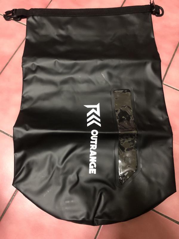【OUTRANGE】 乾濕分離防水包 20L 雙肩 可拆式背帶 防水袋 漂流袋 防水桶包 遊泳包 沙灘 溯溪 潛水 登山 | 蝦皮購物