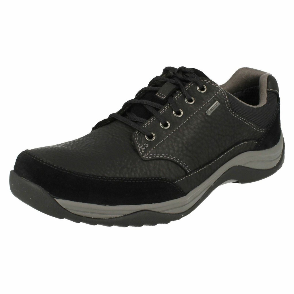英國Clarks Mens Casual Gore-Tex Baystonego GTX 防水休閒鞋 | 蝦皮購物