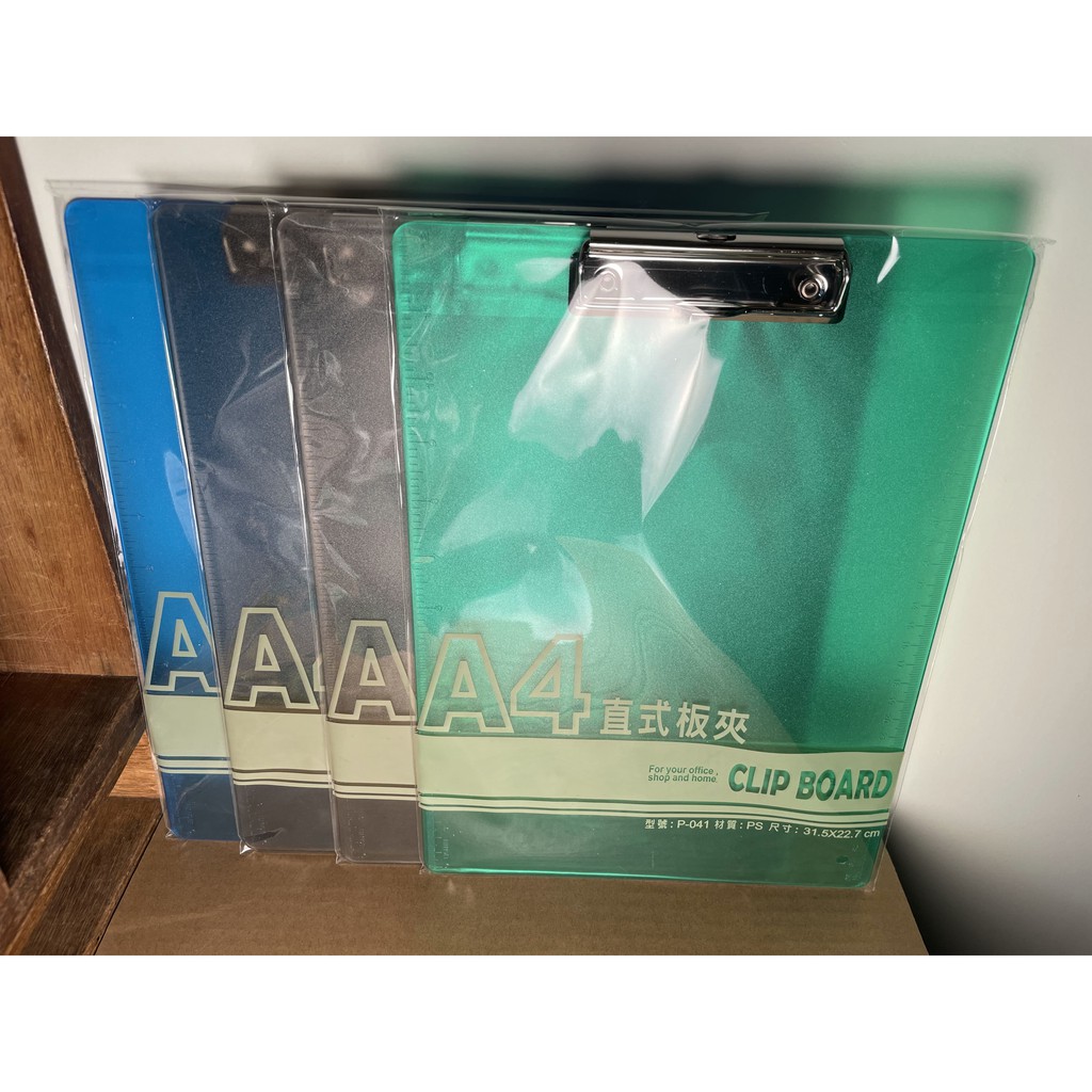 聯合 W.I.P 直式透明板夾 A4 P-041 板夾 透明 直式 直式板夾 透明板夾 P041 041 | 蝦皮購物
