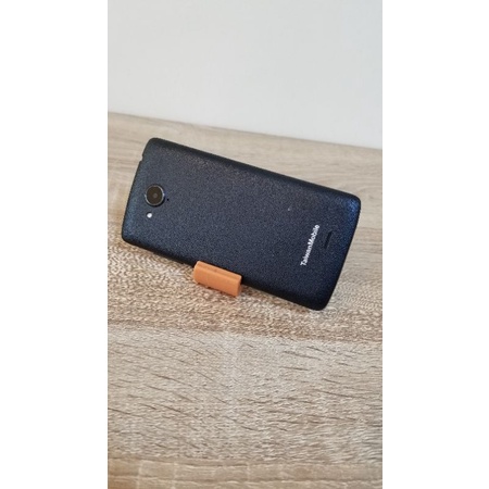 二手台灣大哥大 TWM Amazing X3S 4G LTE 5 吋 500萬畫素 四核心4G手機便宜賣 | 蝦皮購物