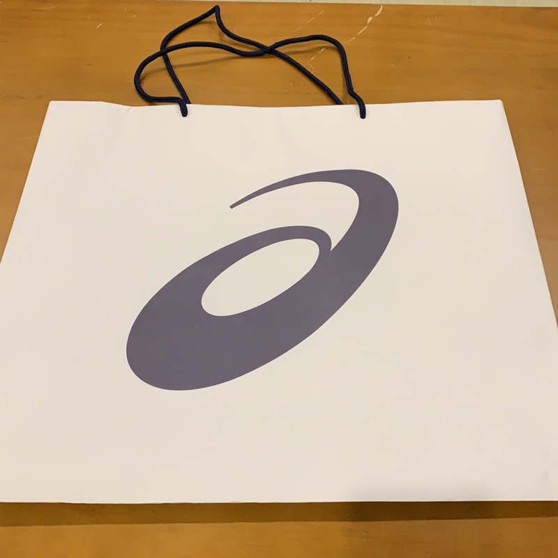 Asics紙袋近全新 | 蝦皮購物