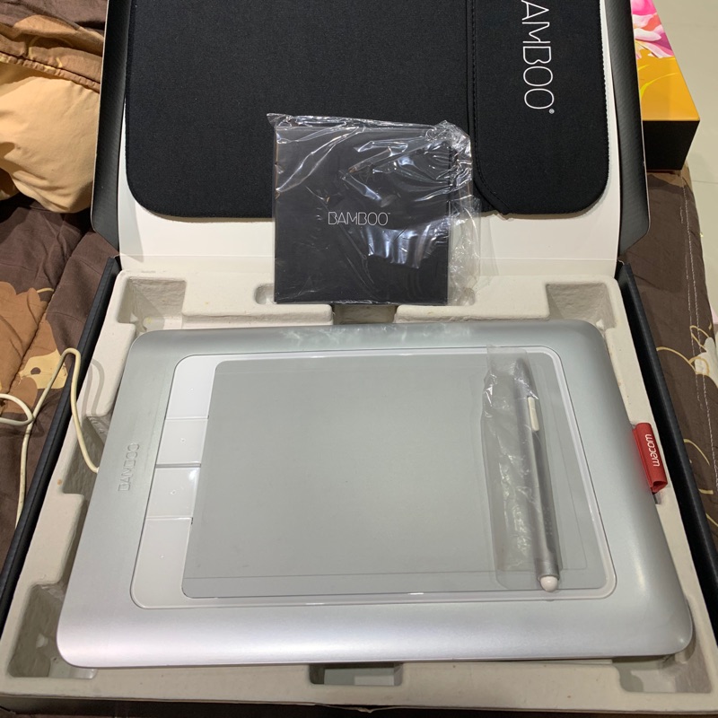 Wacom Bamboo Fun 6x9(CTH-661)繪圖板 原廠感壓筆 | 蝦皮購物