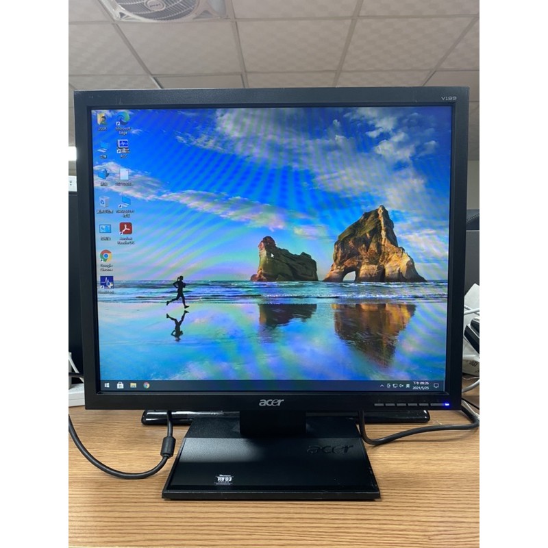 現貨-中古良品狀態如照片ACER V193-19吋4:3螢幕附VGA及電源線、測試正常。 | 蝦皮購物