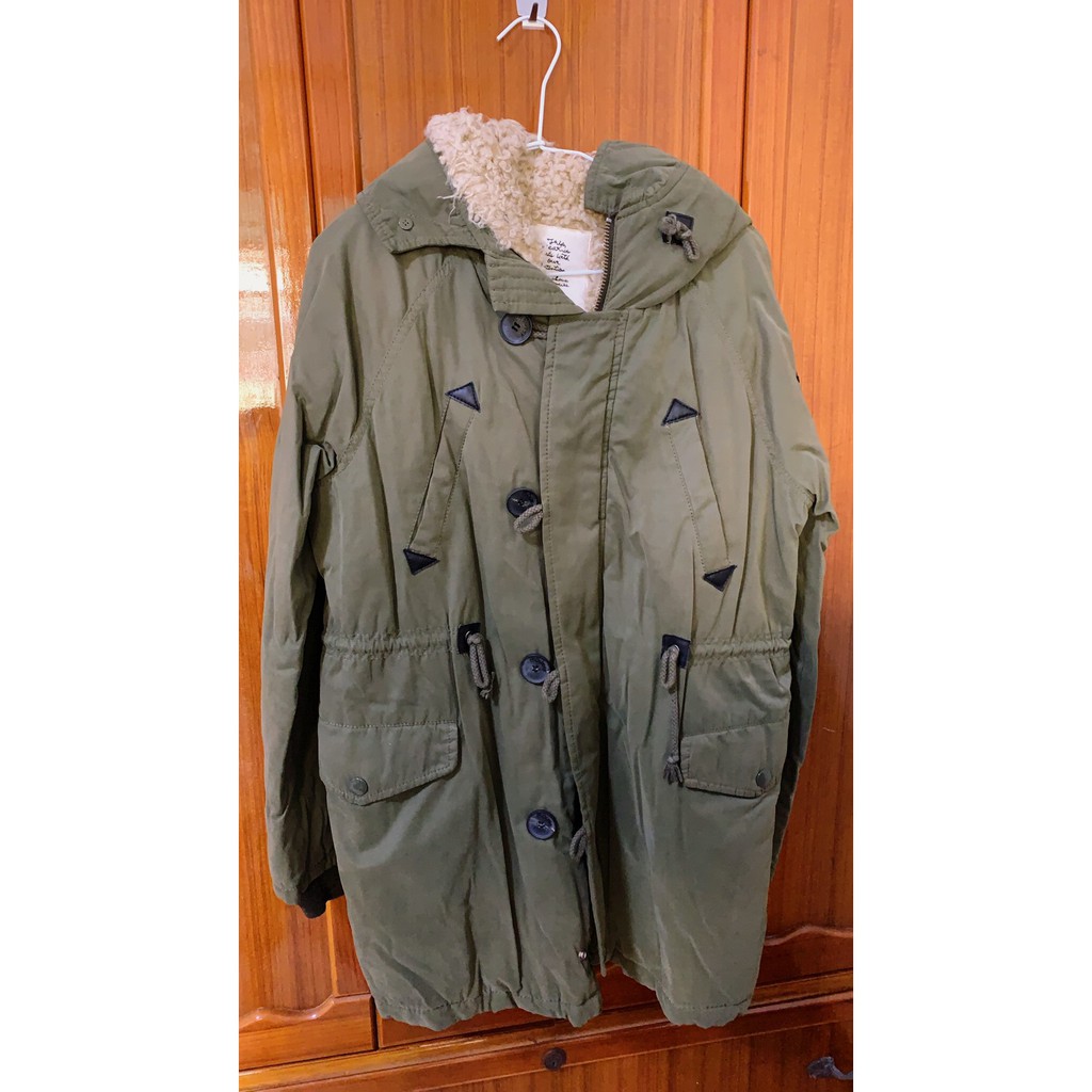 ♥ 全新 日本 Moussy N3B 軍綠色 綠色 風衣 毛毛 長版 連帽 軍外套 外套 | 蝦皮購物