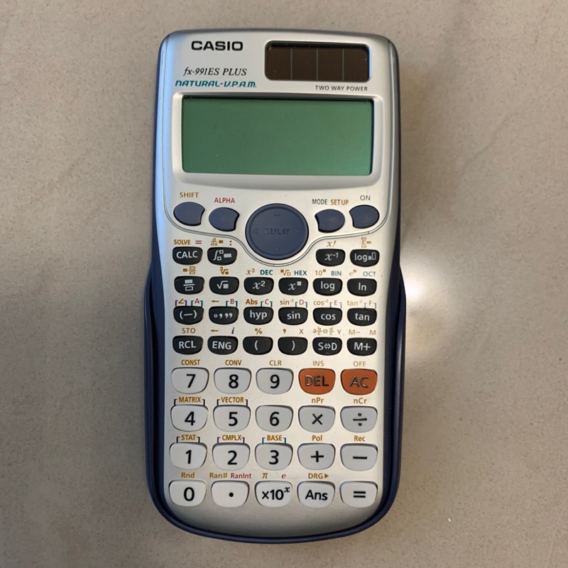 卡西歐CASIO工程計算機fx-991 ES PLUS 二手 狀態良好 | 蝦皮購物