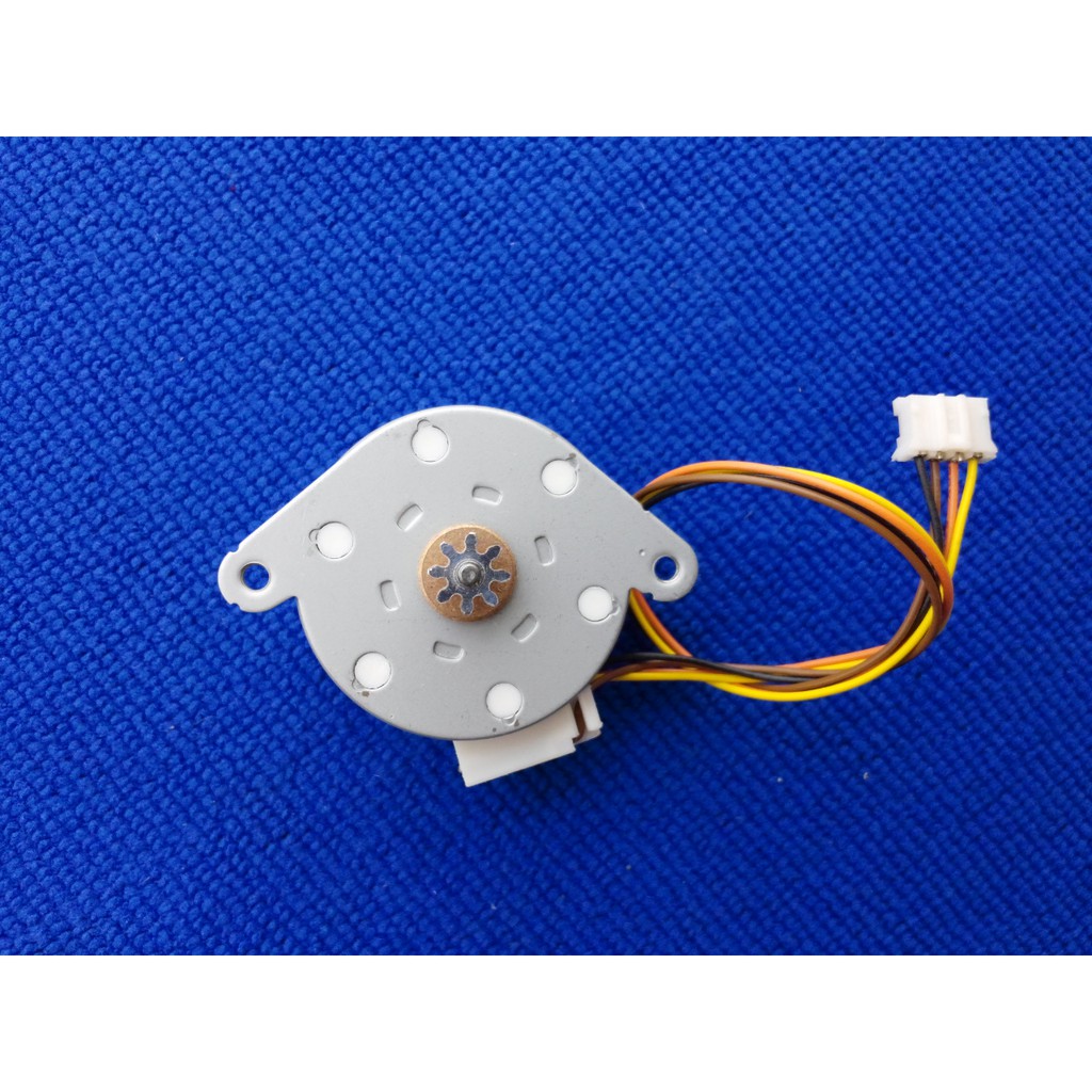 35步進電機 2相4線 NMB 35步進馬達 帶0.8模 8齒鋁齒輪 二相四線 PM35L-048-XRK8 | 蝦皮購物