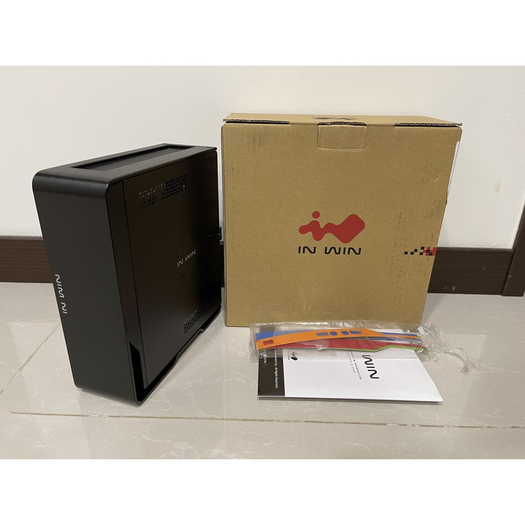 IN WIN Chopin 蕭邦 ITX 電腦機殼 內建銅牌POWER 黑色 可裝2個2.5吋硬碟 盒裝完整 配件皆在 | 蝦皮購物