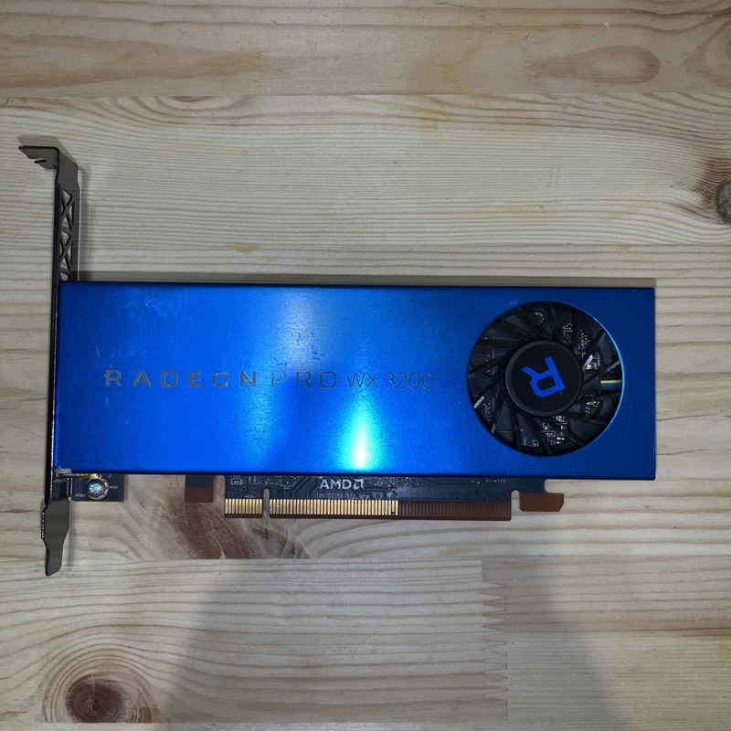 AMD Radeon PRO WX3200 4G 繪圖卡 專業繪圖卡 | 蝦皮購物