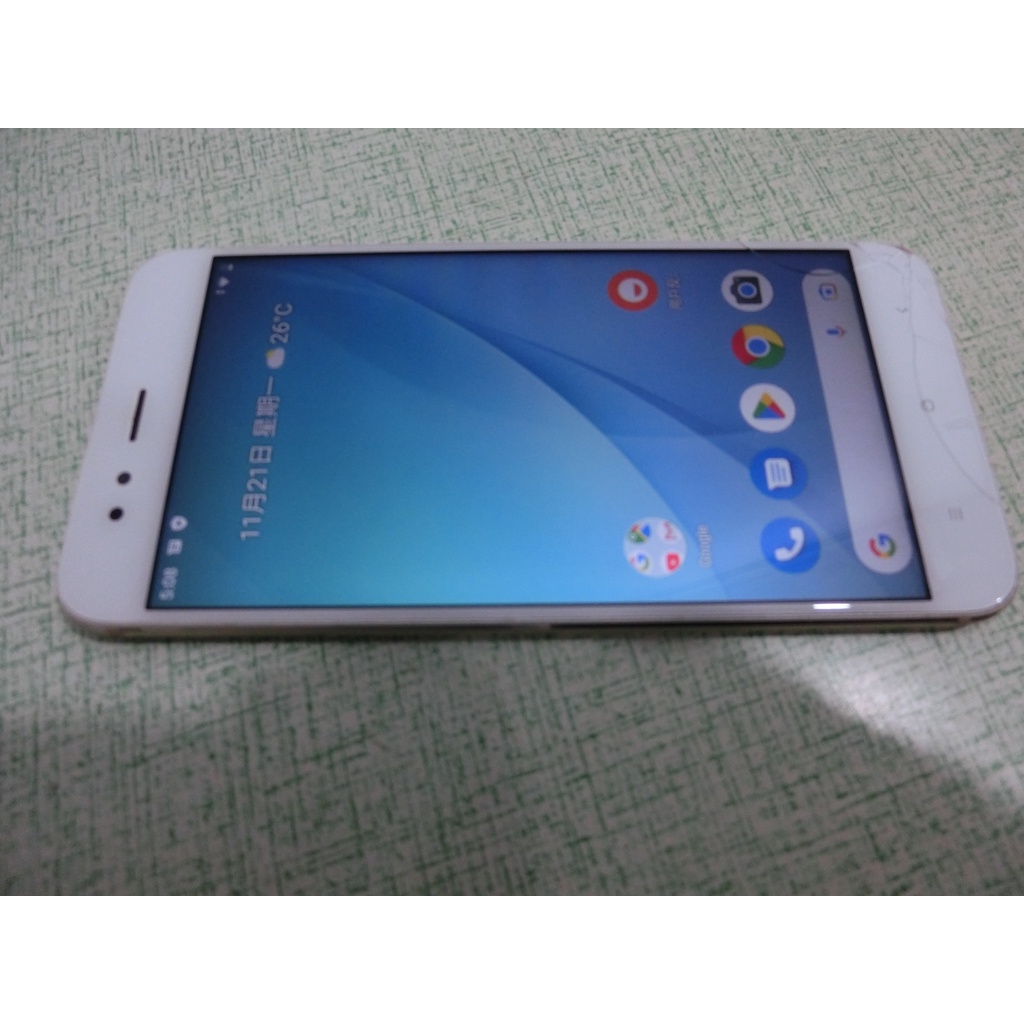 小米 MI A1 MDG2 5.5吋 4G/64G 功能正常 面板裂紋 可正常使用 | 蝦皮購物