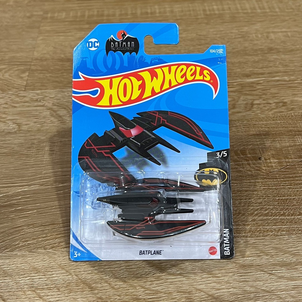 HOT WHEELS 風火輪 蝙蝠俠 蝙蝠戰機 BATPLANE DC 紅色死神塗裝 | 蝦皮購物