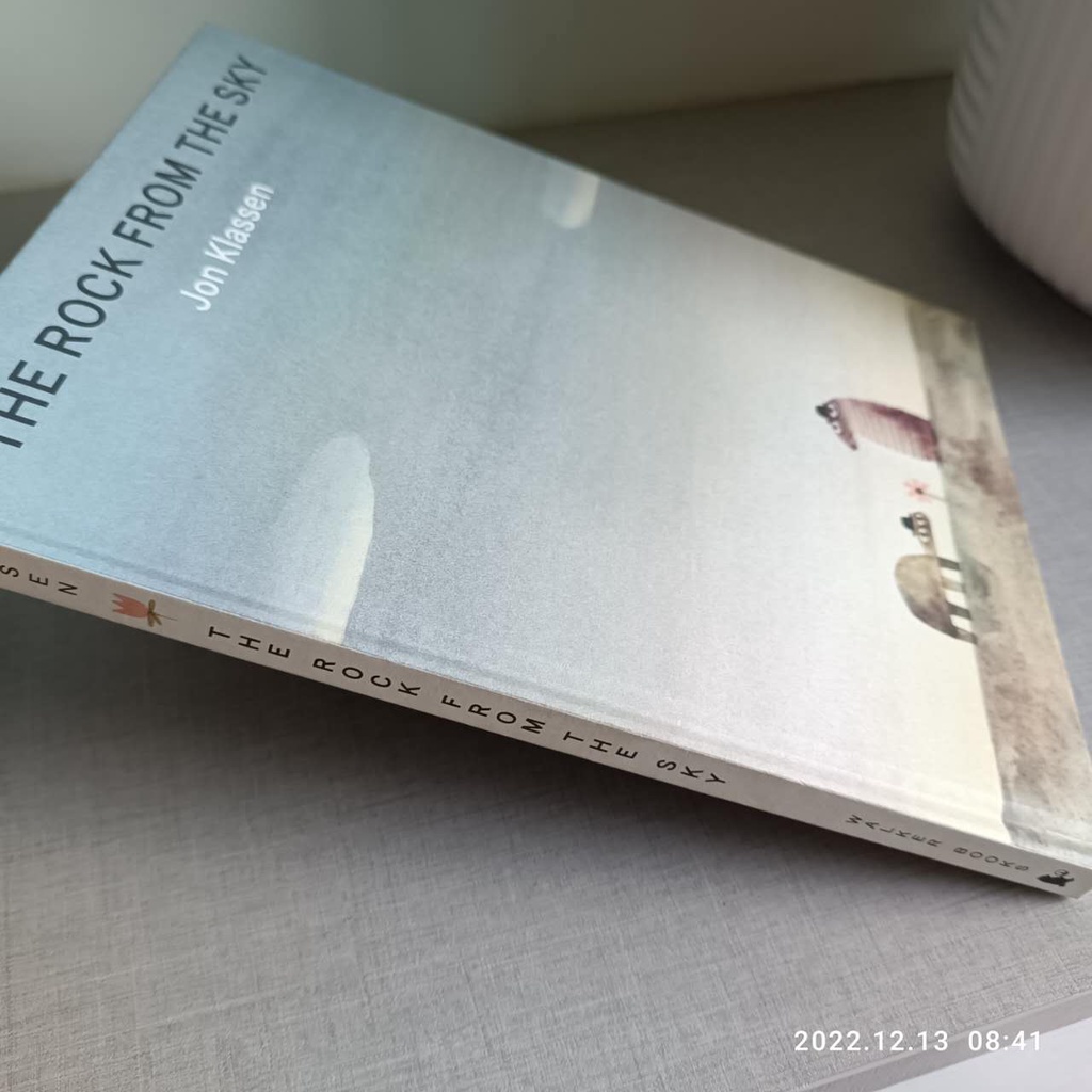 【缺書店】🍀Walker出版英文繪本The Rock from the sky【英國版】🍀Jon Klassen - 缺書店【英文童書繪本專賣 ...