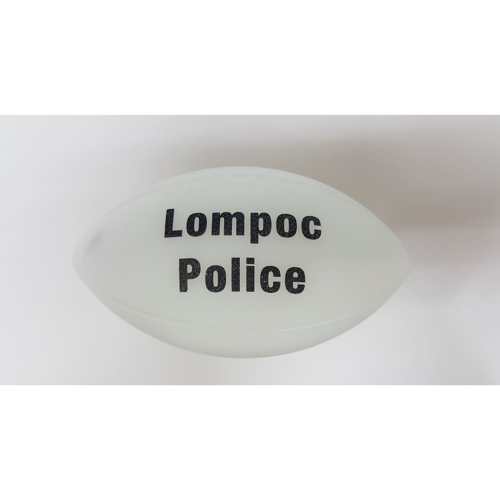 美國帶回 Lompoc Police Football 紀念足球模型 橄欖球 美式足球 玩具 公仔 模型 | 蝦皮購物