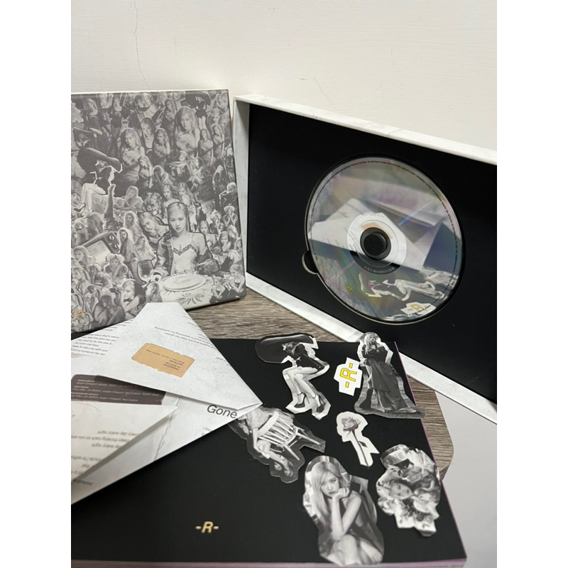 blackpink 貼紙本的價格推薦 - 2024年10月| 比價比個夠BigGo