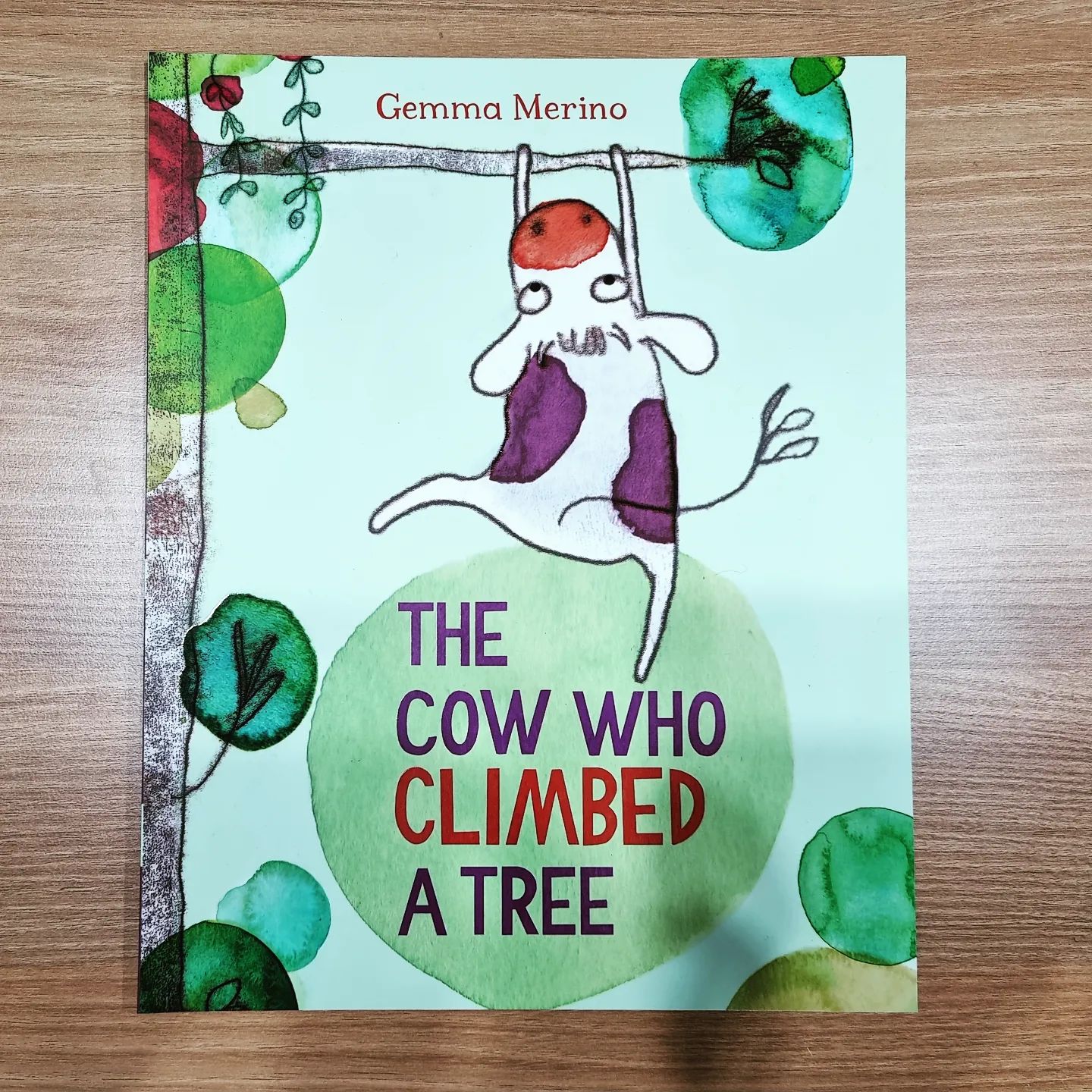 平裝英文繪本The Cow Who Climbed a Tree肯定自我價值勇於嘗試Gemma Merino🍀缺書店 - 缺書店【英文童書繪本 ...