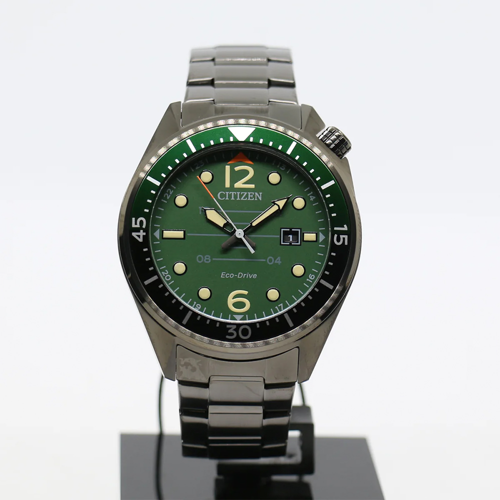 博客來-Citizen 星辰 AW1717-81X 日本機芯 光動能 日期顯示 現代 時尚 三針 不鏽鋼 男士 手錶
