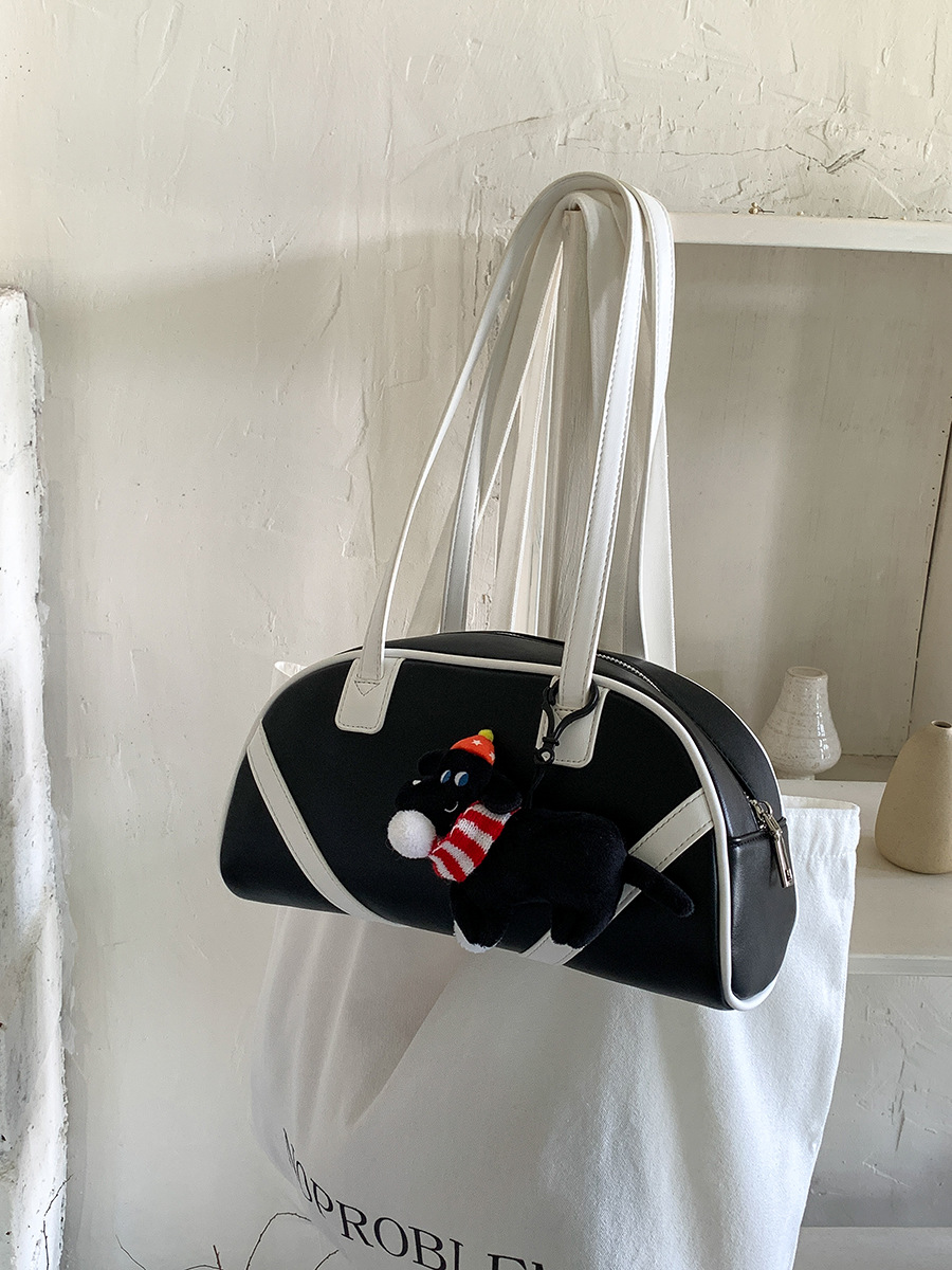 新款⧰好看又好搭⊡4色『AB130』韓國時髦小姊姊會拿的撞色腋下包 單肩包 腋下包 保齡球包 拼接設計 肩背包 - BE’KIND ...